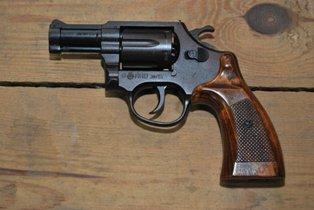 Z policyjnego arsenału - Policja.pl - Portal polskiej Policji