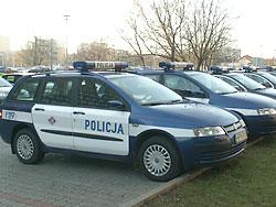 Nowe samochody dla mazowieckiej Policji - Policja.pl - Portal polskiej ...