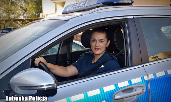 Szczere podziękowania dla dzielnicowej, która pomogła w potrzebie ...