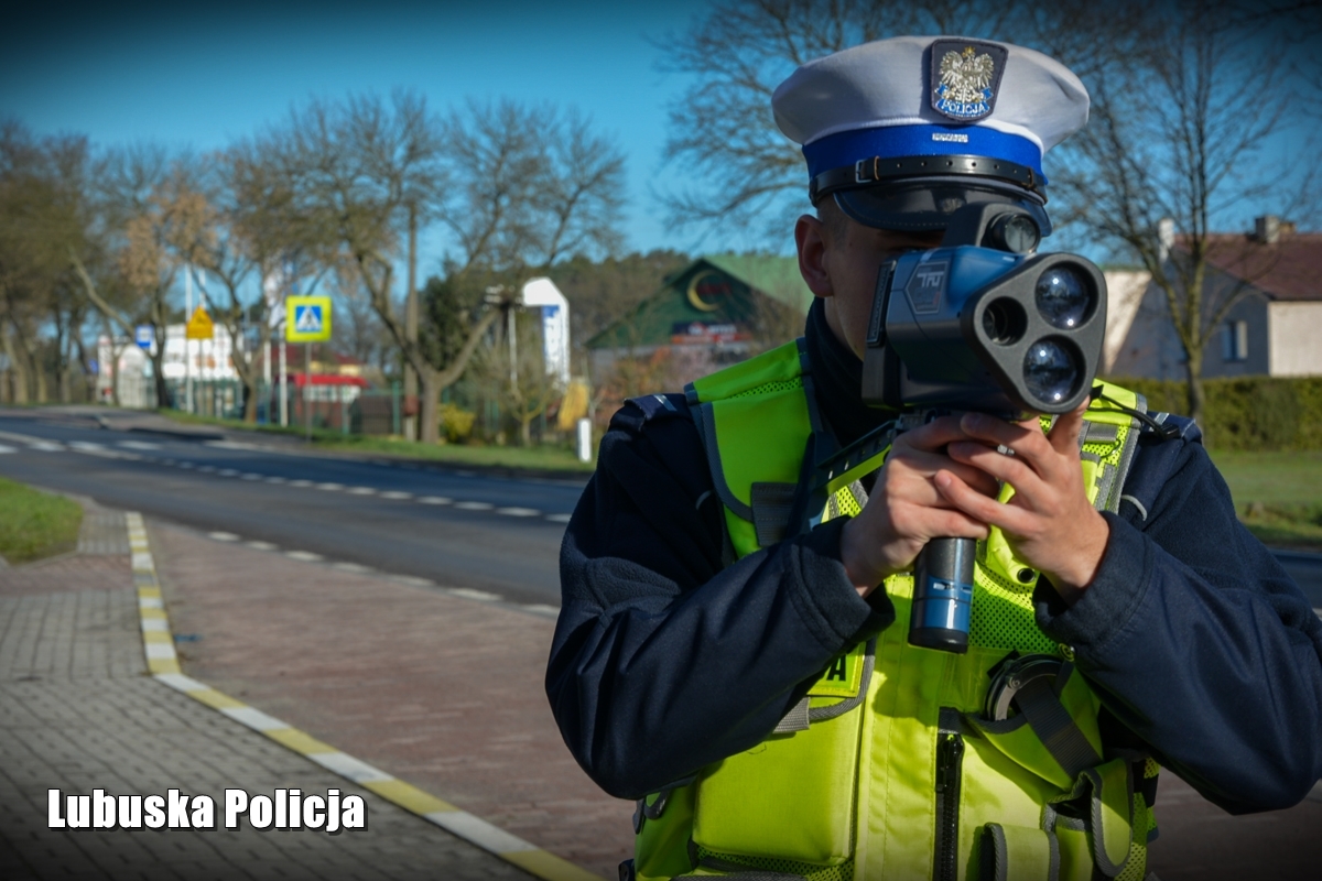 ZWOLNIJ i dojedź bezpiecznie do celu - Policja.pl - Portal polskiej Policji