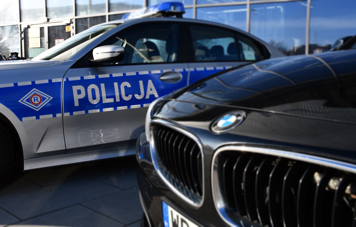 Młody kierowca przekroczył prędkość i zaczął uciekać przed patrolem policji - Policja.pl ...